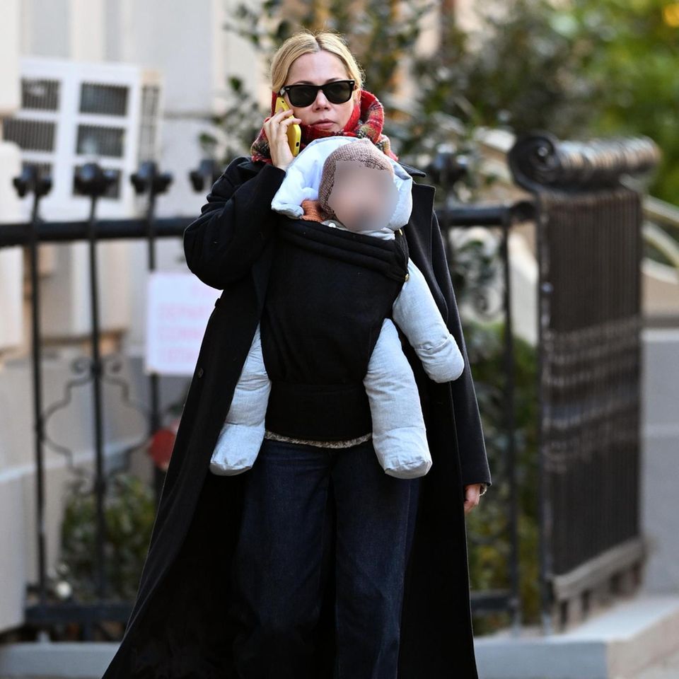 Mit Baby gesichtet: Michelle Williams schwänzte die Golden Globes trotz ...