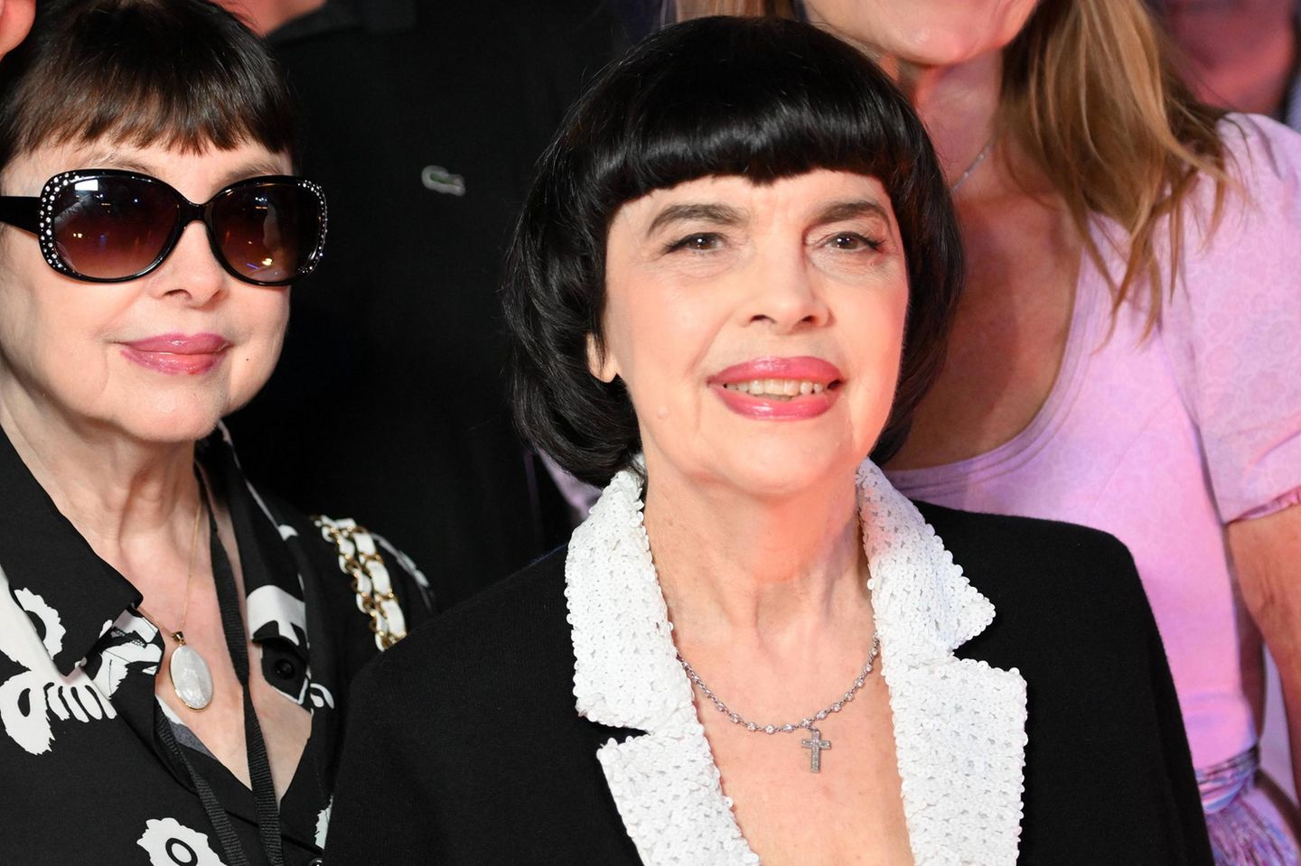 Mireille Mathieu: Familienglück mit 79! So wohnt sie heute | GALA.de