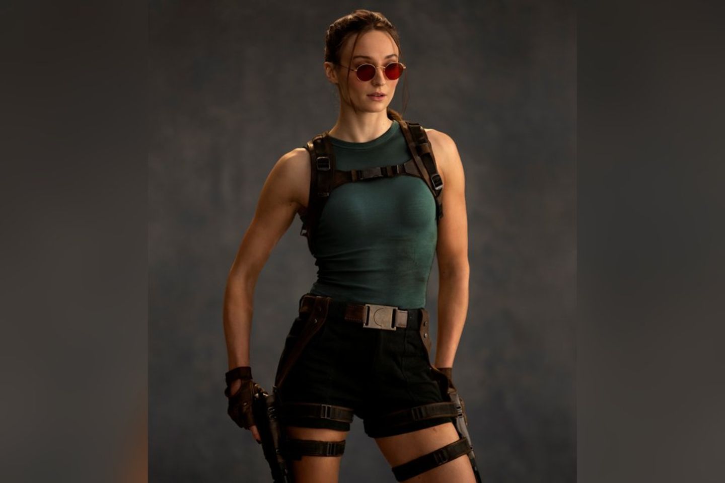 Lara Croft: Erstes Bild von Sophie Turner als Kultfigur veröffentlicht ...