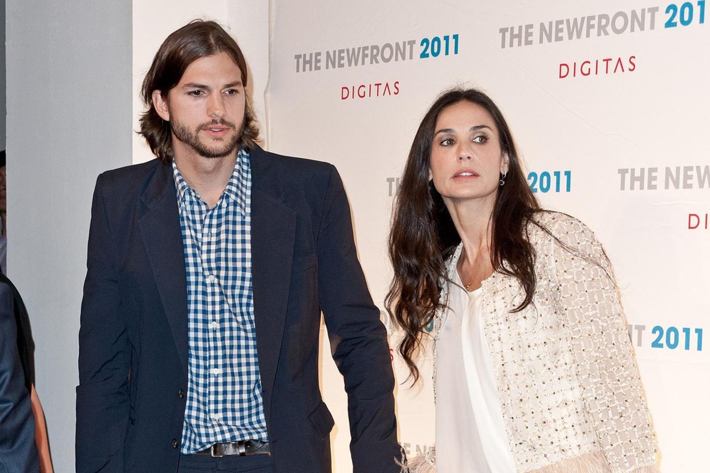 Ashton Kutcher verliert deutliche Worte über Ex-Frau Demi Moore: "Ich ...