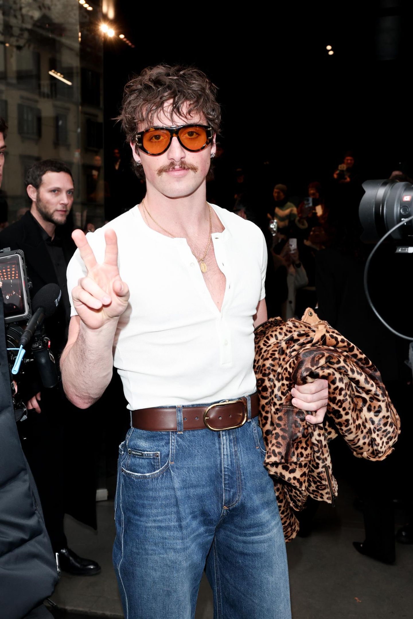 Men's Fahion Week: Michelle Hunziker und Tochter Aurora machen Armani ...