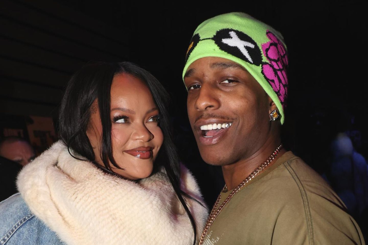 Rihanna + ASAP Rocky: Seltener Einblick in ihr Familienleben zu fünft ...