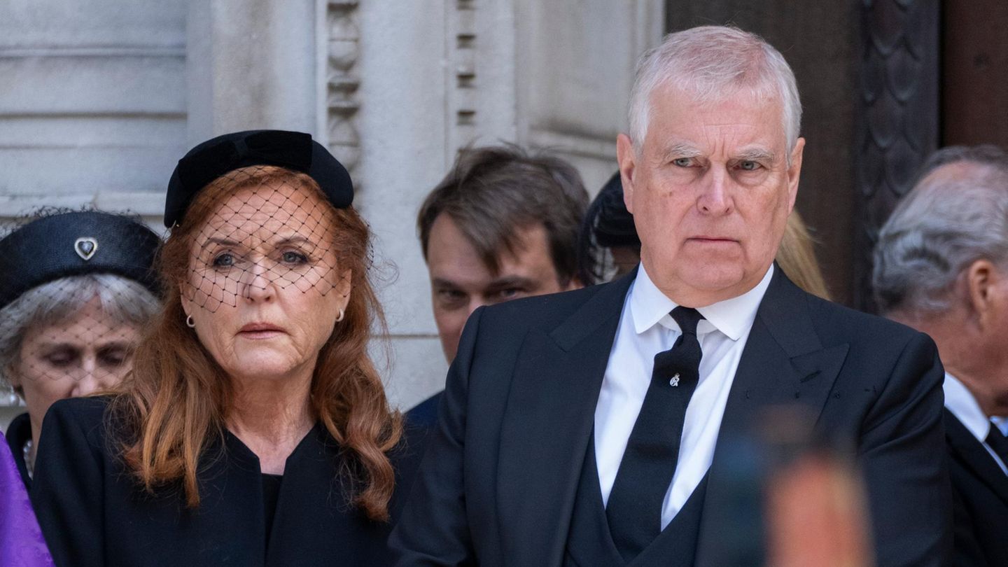 Gehen Andrew Mountbatten-Windsor + Sarah Ferguson nun getrennte Wege ...
