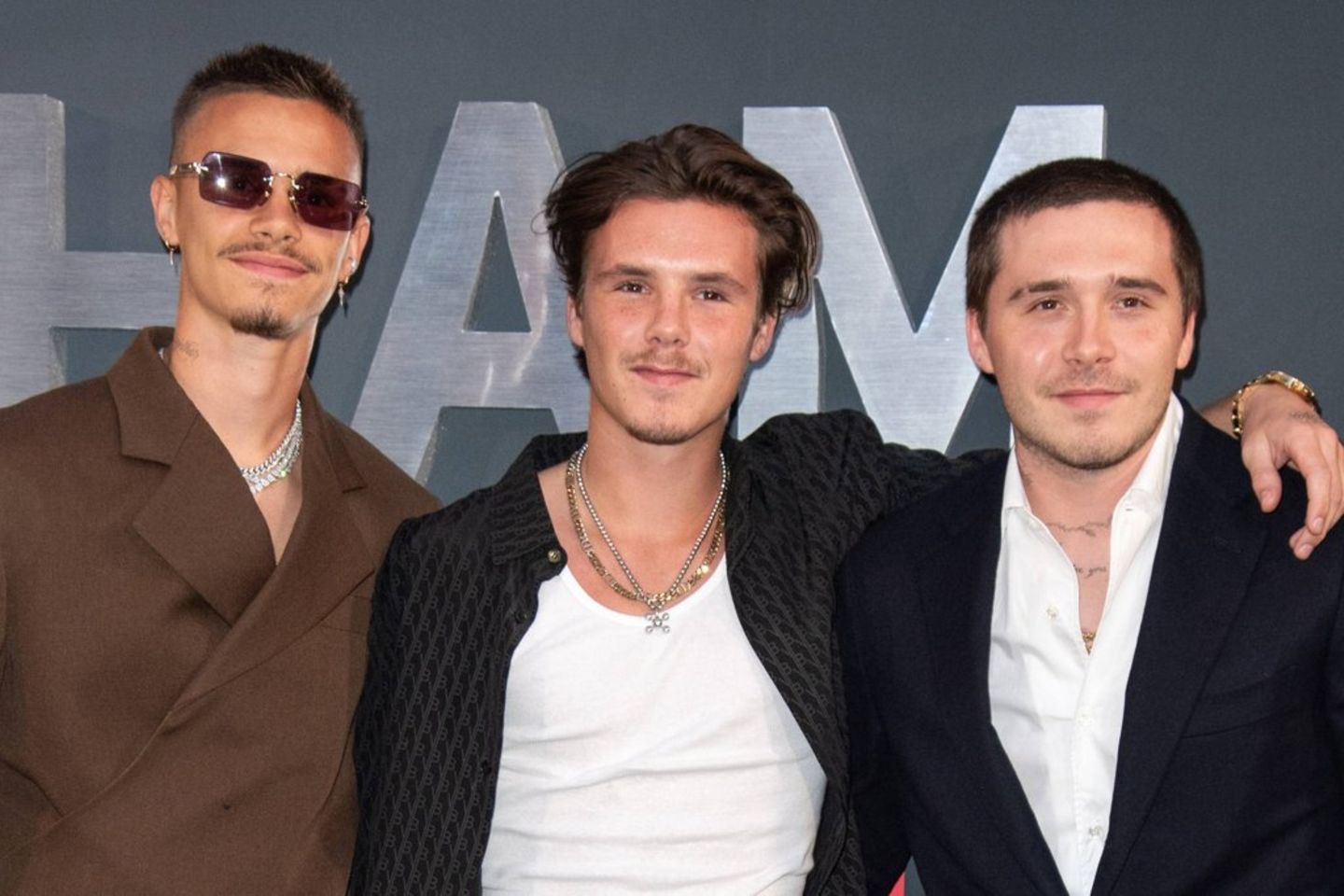 Romeo Beckham + Cruz Beckham: Doppel-Date mitten im Familienzoff | GALA.de