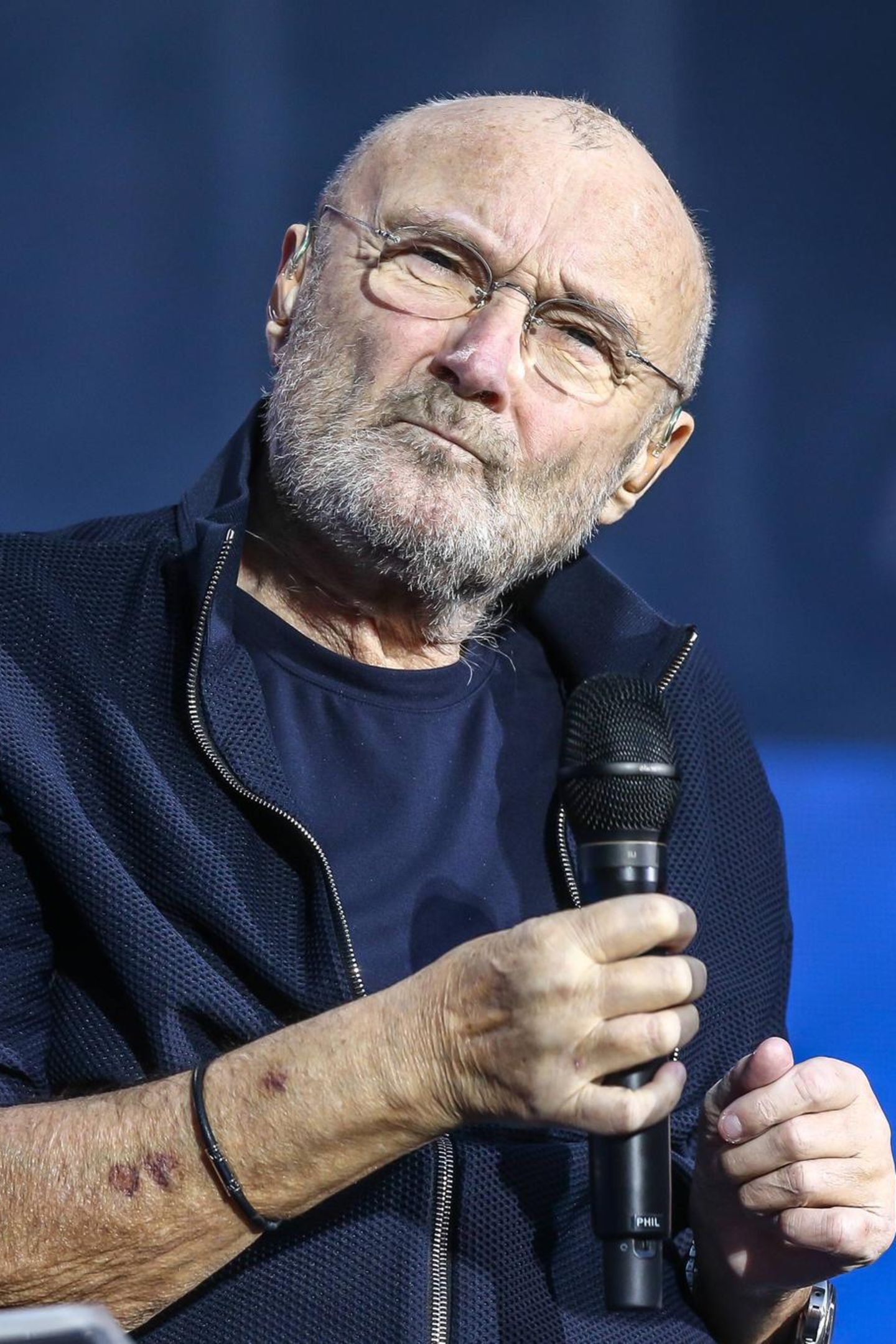 Phil Collins feiert 75. Geburtstag: So sah der Schlagzeug-Star früher ...