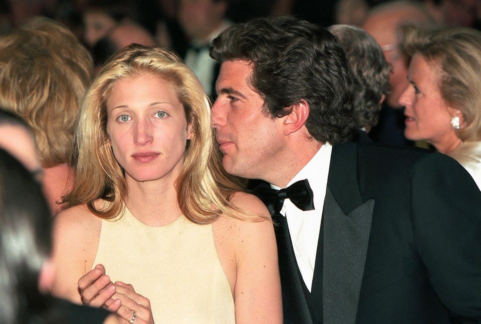 John F. Kennedy Jr.: In den 80ern hatte er ein Date mit Brooke Shields ...