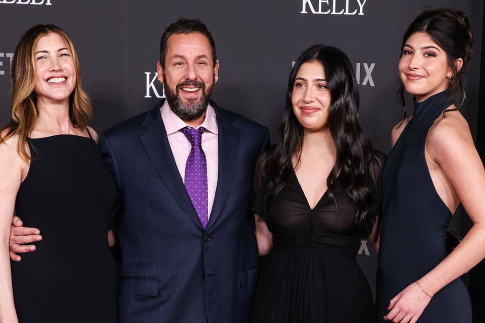 Adam Sandler stolz: Seine Töchter lieben ebenfalls Musik | GALA.de