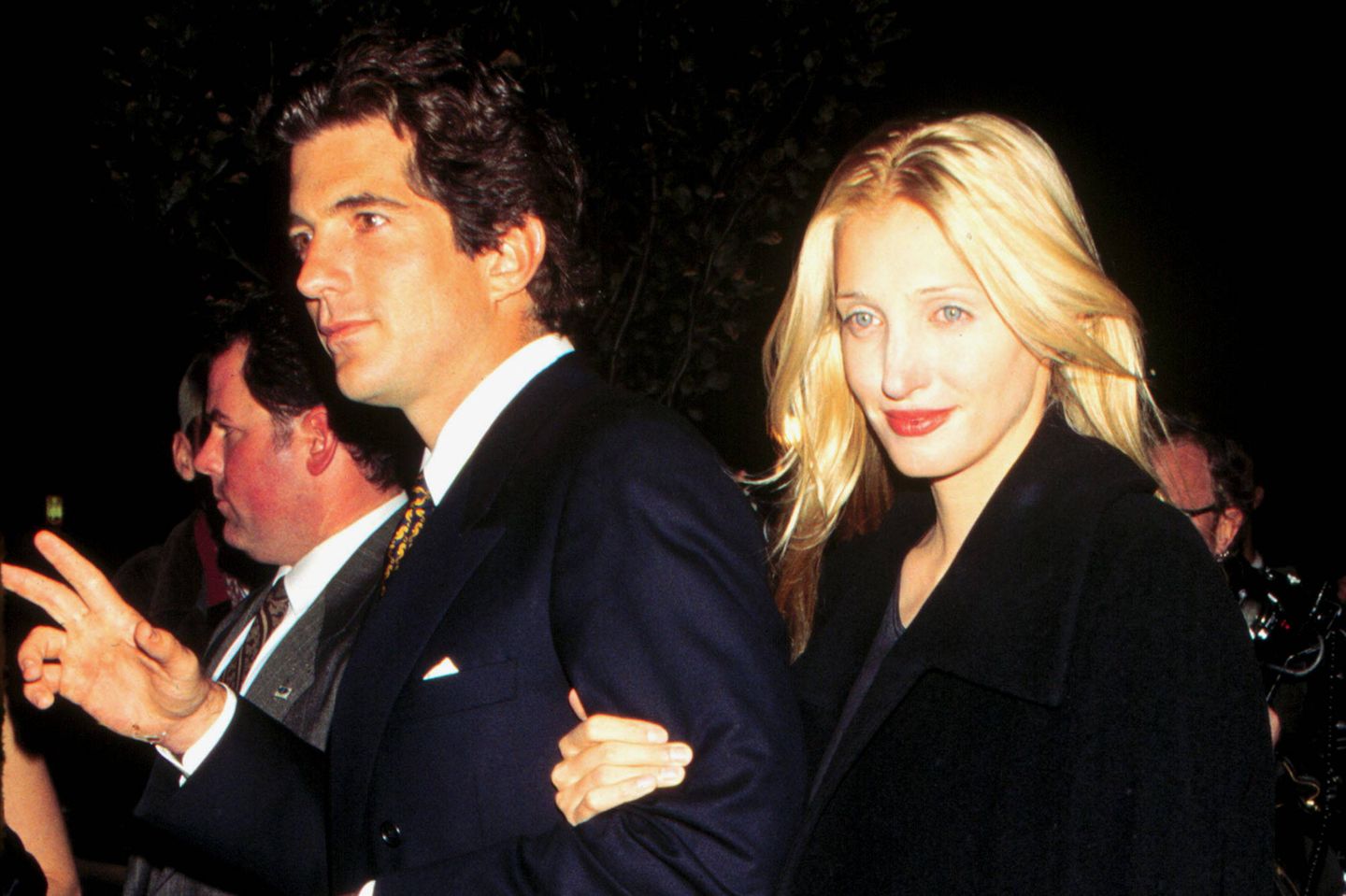 Carolyn Bessette-Kennedy: Warum ihre Frisur einen Hype auslöst | GALA.de