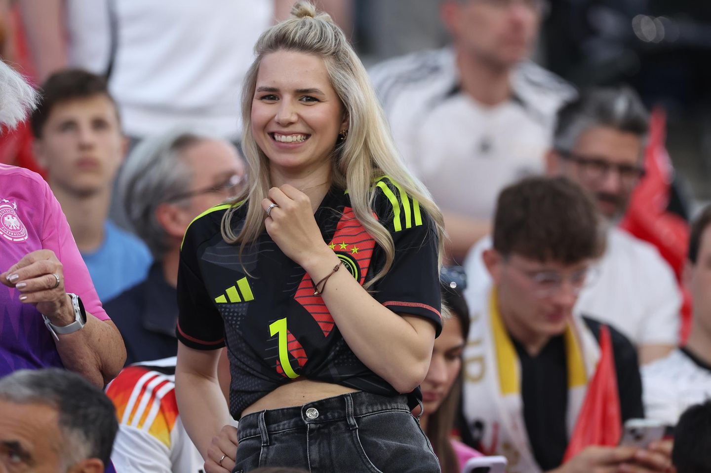 Anika Neuer: So private Einblicke gewährt Frau von Manuel Neuer selten ...