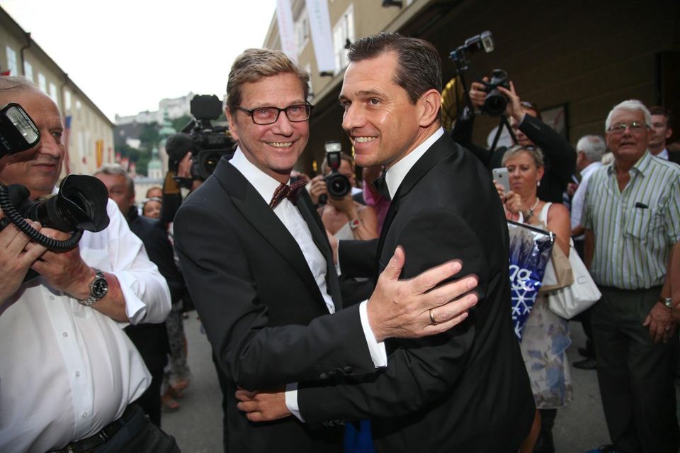 Guido Westerwelle seit 10 tot: So geht es Lebensgefährte Mronz heute ...