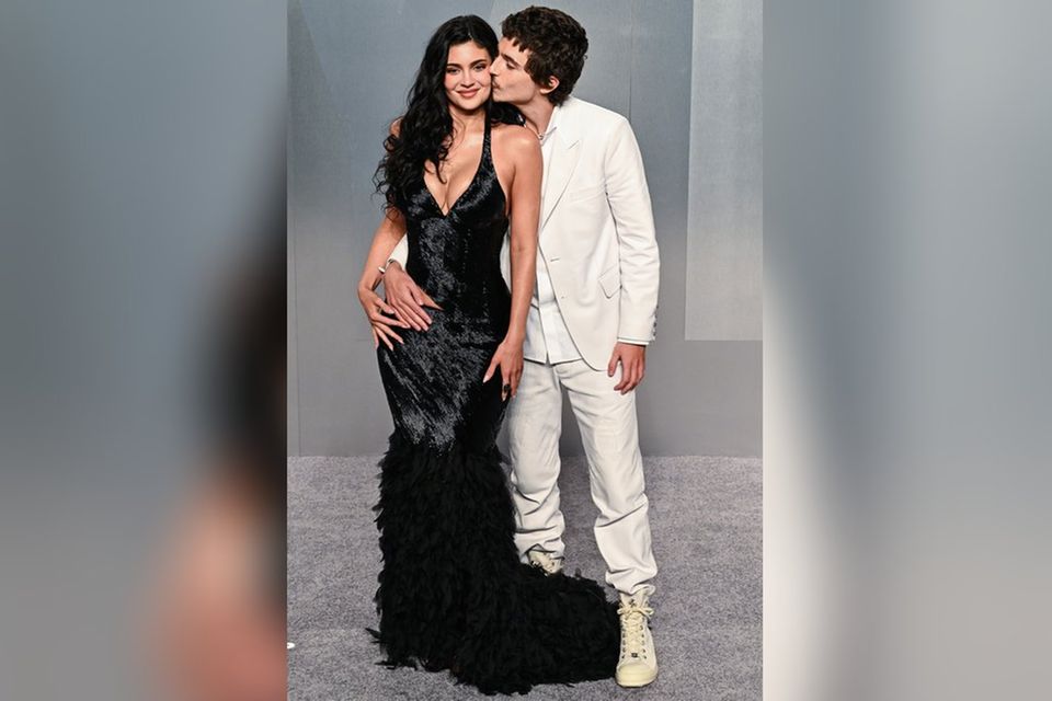 Kylie Jenner und Timothée Chalamet: Verliebter Auftritt nach Oscar ...