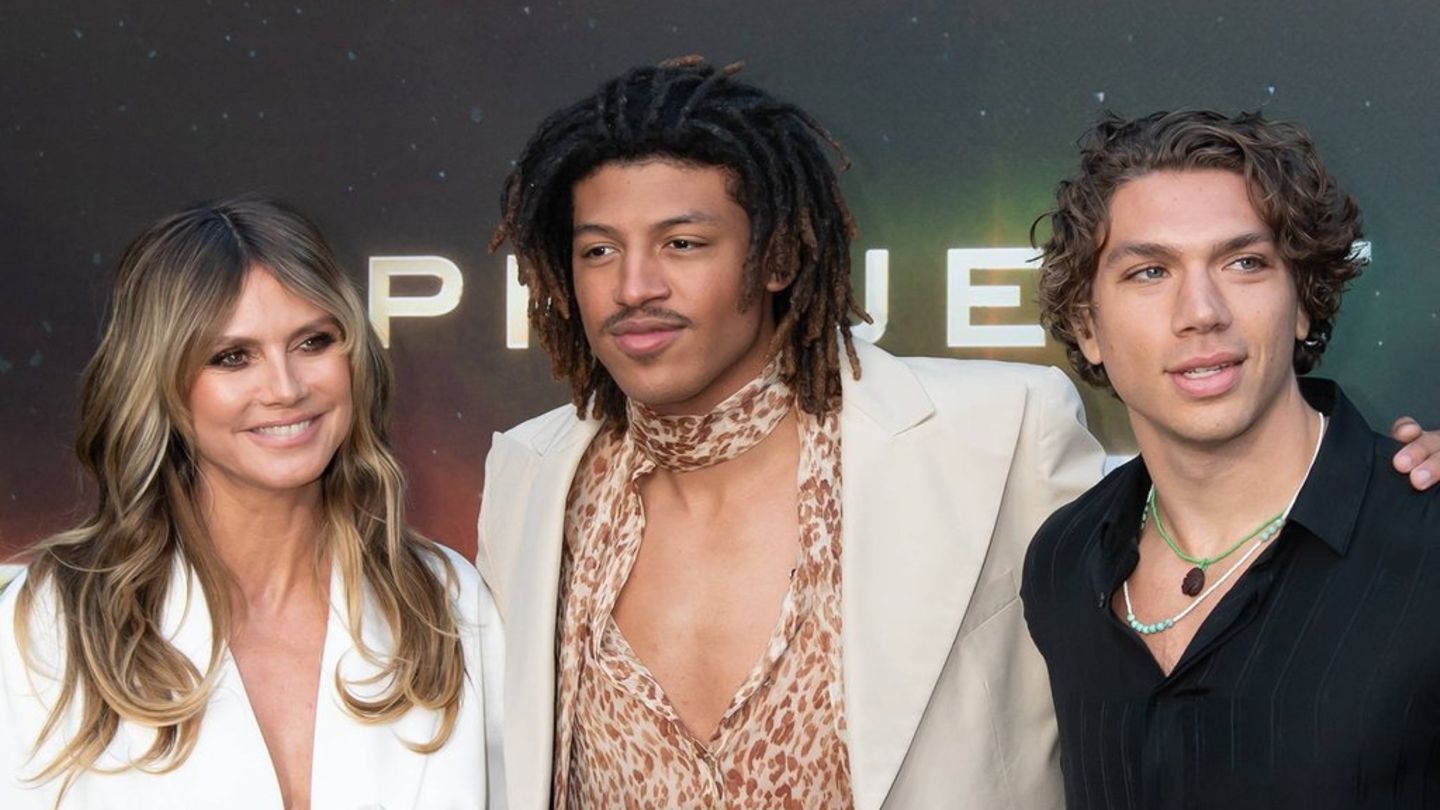 Heidi Klum kommt mit Sohn Henry und Elias Becker zu Premiere