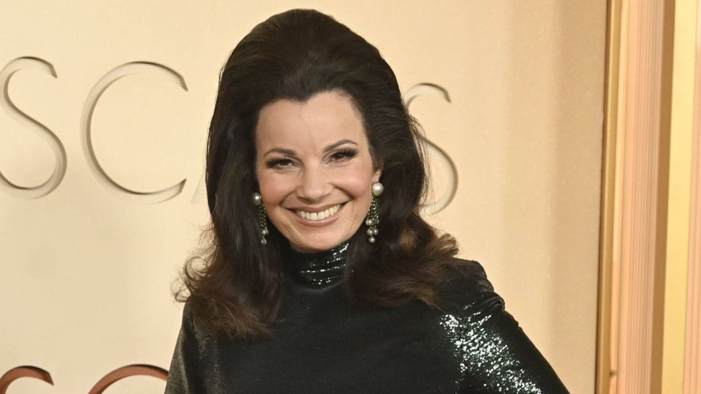 "Die Nanny"-Reunion zum 93. Geburtstag: Fran Drescher gratuliert ihrer ...