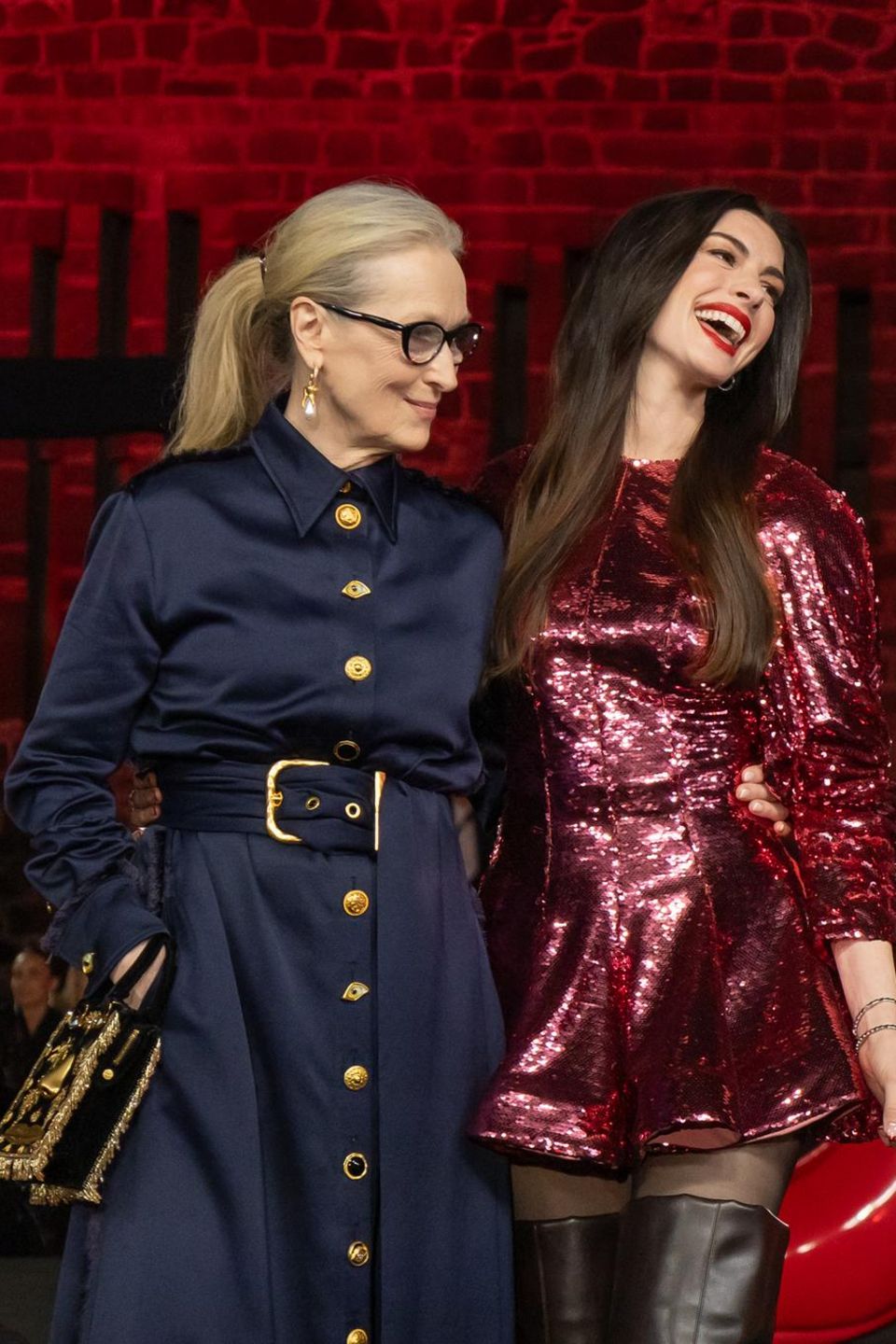 "Der Teufel trägt Prada 2": Anne Hathaway und Co. rocken den Style ...