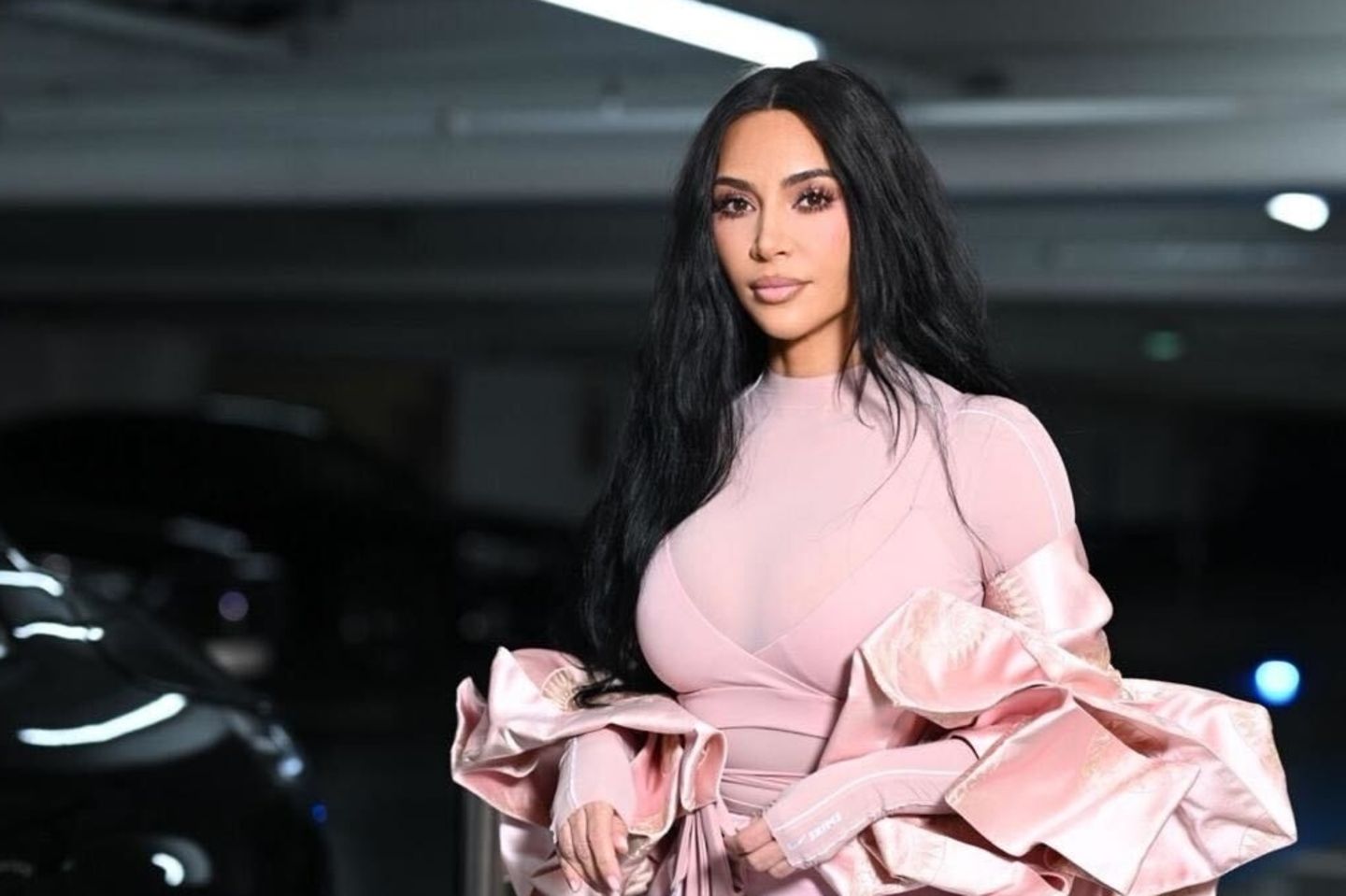 Lewis Hamilton und Kim Kardashian feiern Liebes-Debüt auf Instagram ...