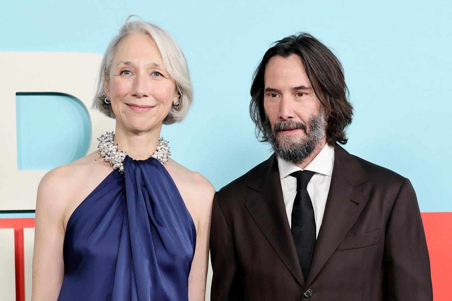 Keanu Reeves und Partnerin Alexandra zeigen sich optisch verändert ...