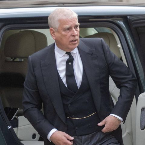 Andrew Mountbatten-Windsor von bewaffnetem Mann bedroht | GALA.de