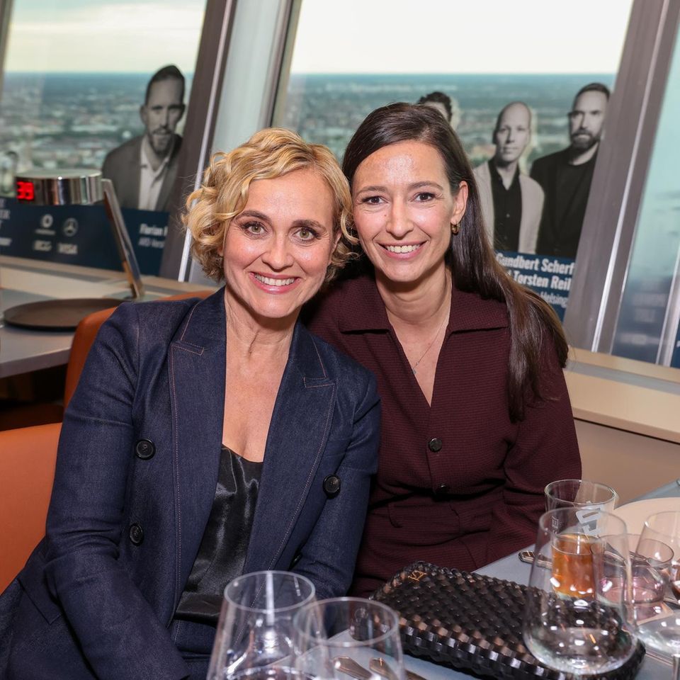 Lauren Sánchez feiert Geburtstag: Der verblüffende Beautywandel von ...