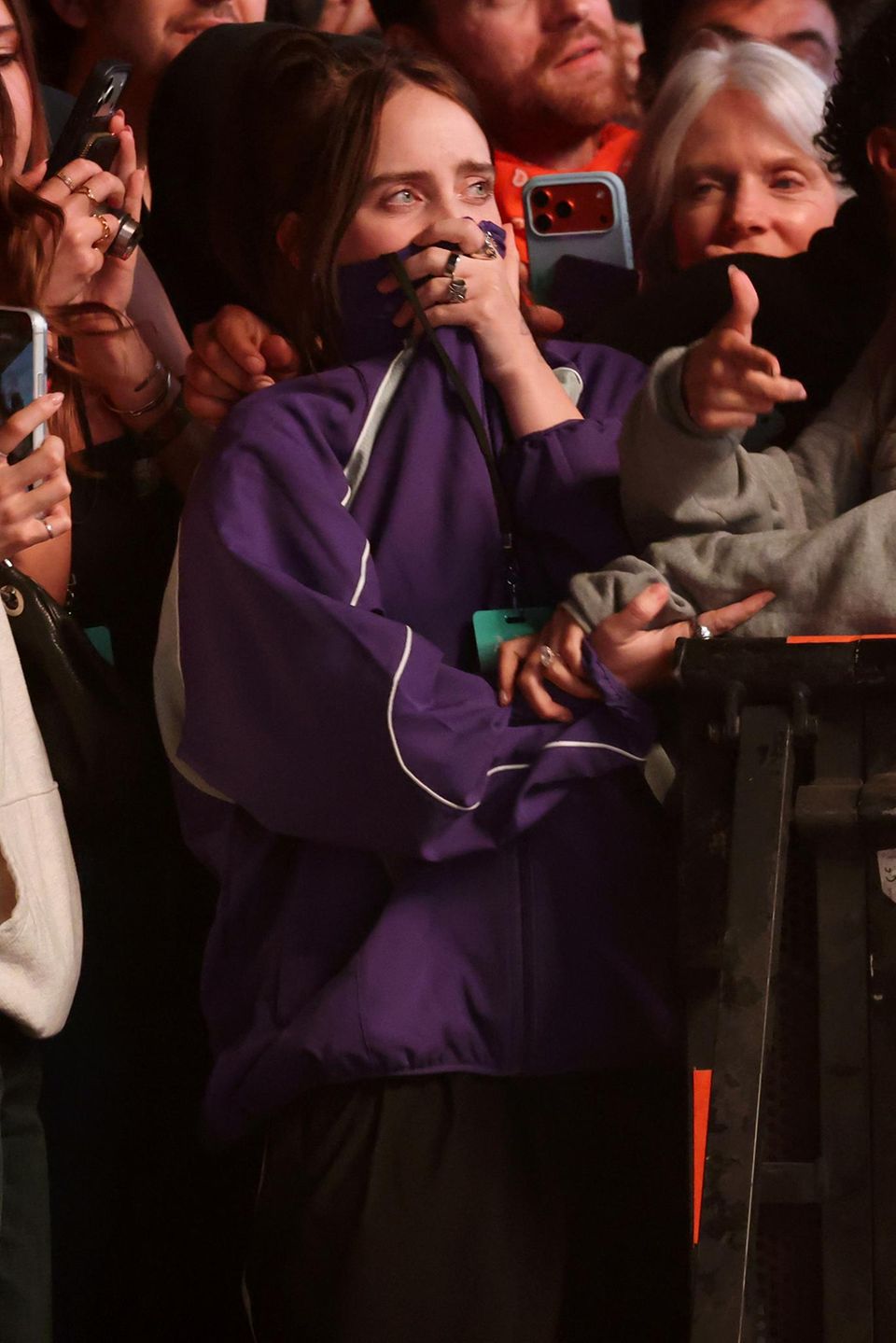 Spannende Ist Billie Eilish Schwanger Fotos