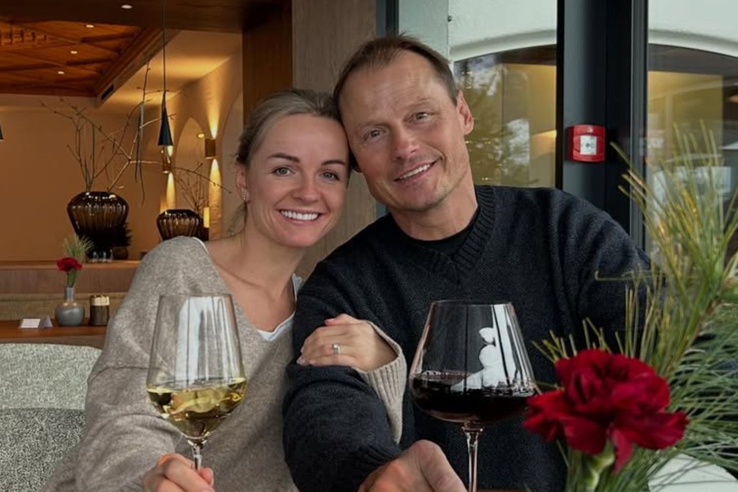 Alexander Manninger (†48): Witwe Emily nimmt herzzerreißend Abschied ...