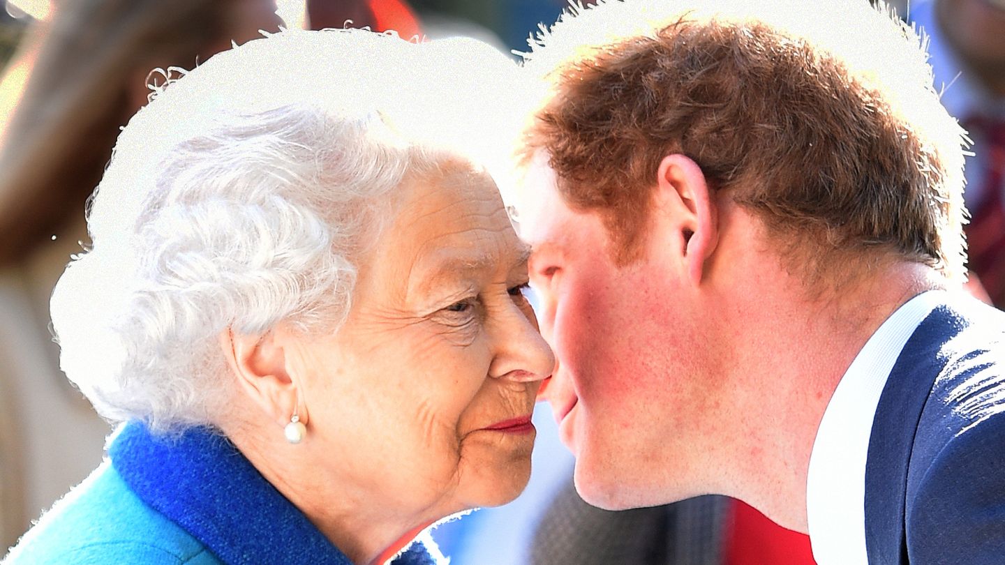 Prinz Harry: Mit stiller Geste ehrte er die Queen zum Geburtstag | GALA.de