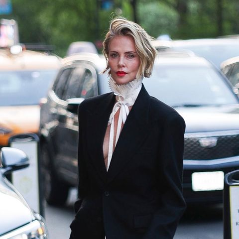 Charlize Theron & Co.: Diese Frauen feiern das Single-Dasein | GALA.de