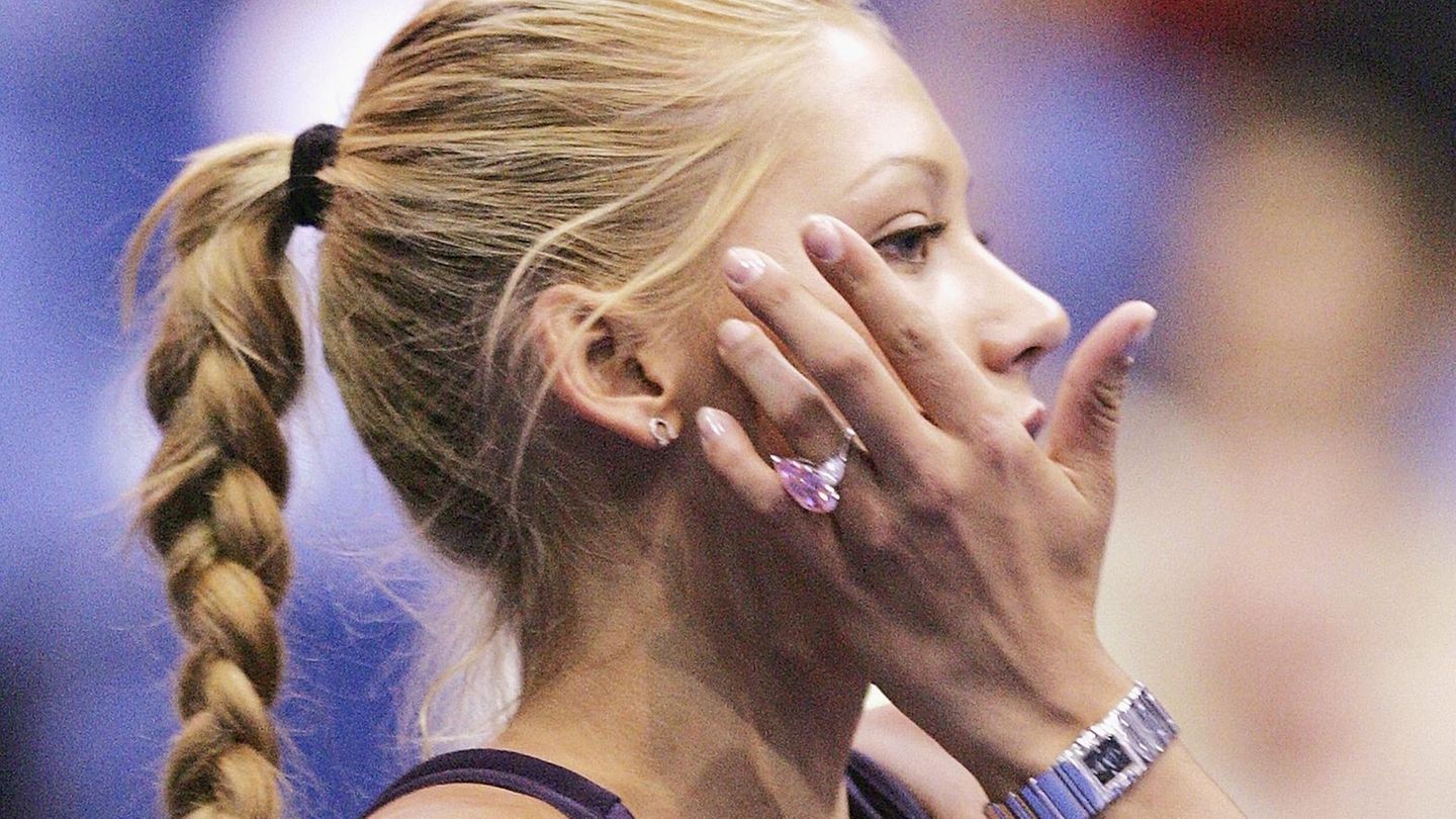 Super-Klunker als Sicherheitsrisiko: Anna Kournikova sorgte mit ihrem 5 ...