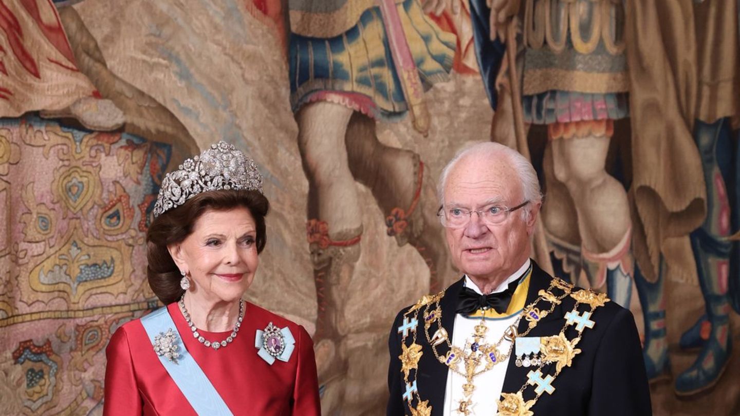 Carl Gustaf feiert 80. Geburtstag: Silvia begeistert bei Staatsdinner ...