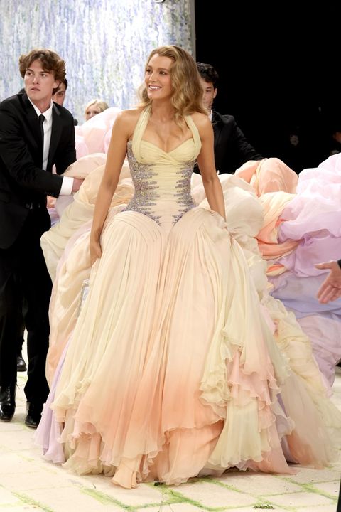 Blake Lively: Ihre Met-Gala-Begleitung sorgt für große Überraschung ...