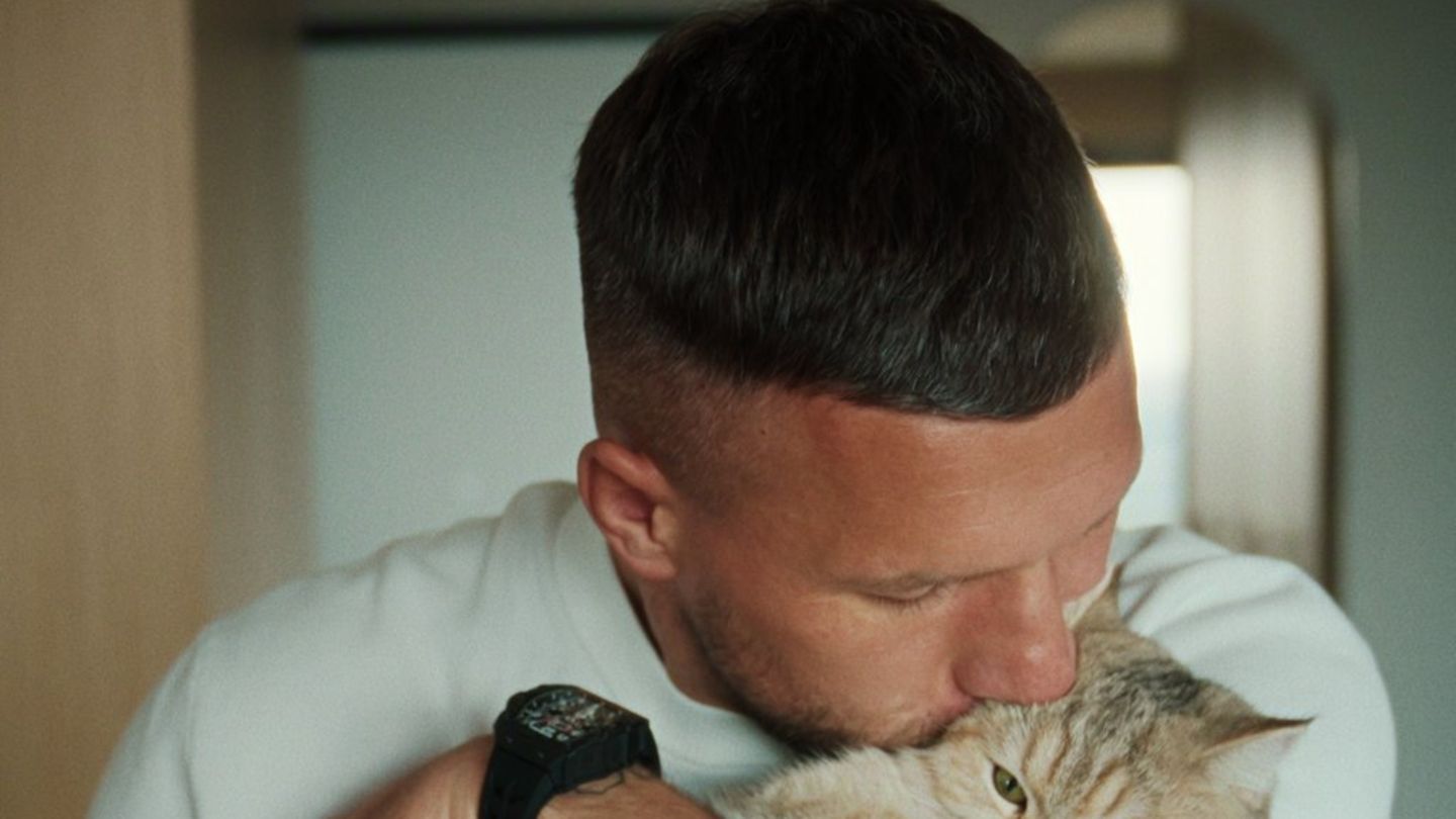 Trailer zu "Poldi": Lukas Podolski will keine langweilige Doku | GALA.de