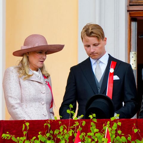 Prinzessin Mette-Marit: Neues Video zeigt! Sie bricht Auftritt am ...