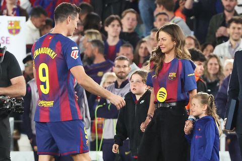 Robert Lewandowski: Anna und die Kinder trösten ihn nach Abschiedsspiel ...