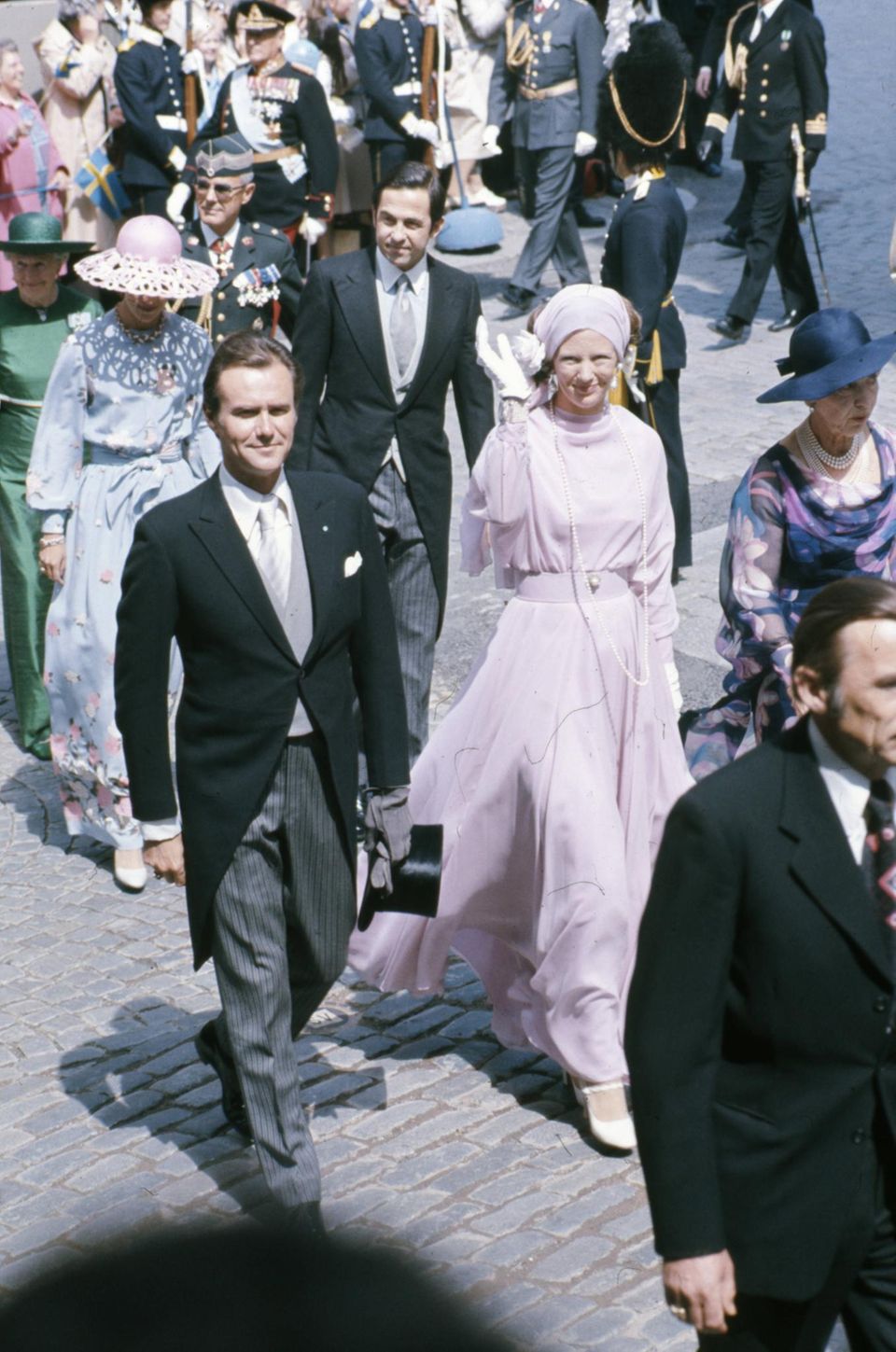 Königin Silvia + König Carl Gustaf: Rückblick auf ihre Hochzeitsbilder ...