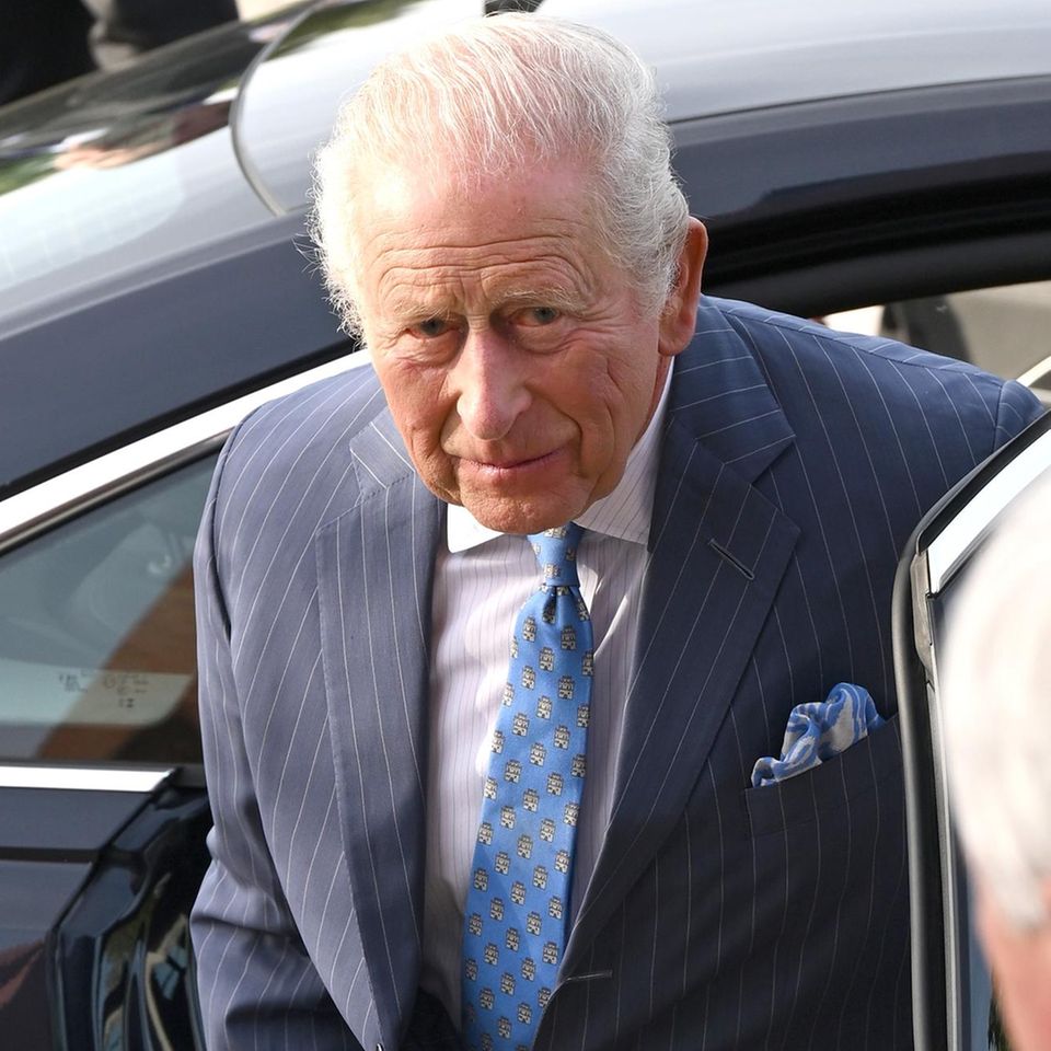 König Charles: "Privataufenthalt"! Monarch verlässt London | GALA.de