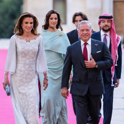 Prinzessin Rajwa: Kein Knicks für Schwiegermutter Rania! Neues Video ...