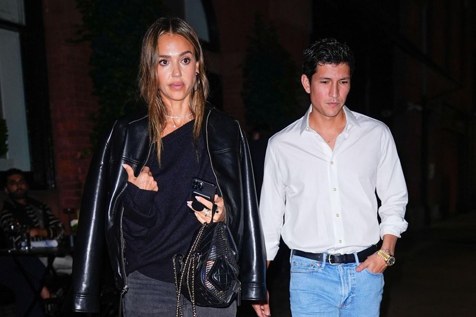 Jessica Alba: "Wie im Zoo!" Ehrliche Worte über ihre neue Beziehung ...