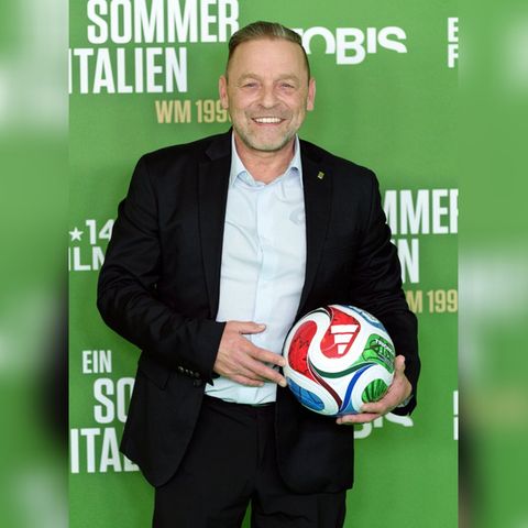 Rudi Völler feiert 65. Geburtstag: Ein Leben für den Fußball | GALA.de