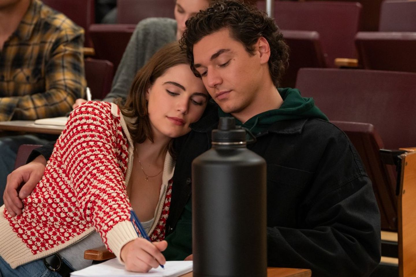 Serienhit "Off Campus": So geht es mit der zweiten Staffel weiter | GALA.de