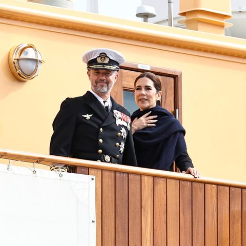 König Frederik + Königin Mary müssen Sommertour unterbrechen | GALA.de