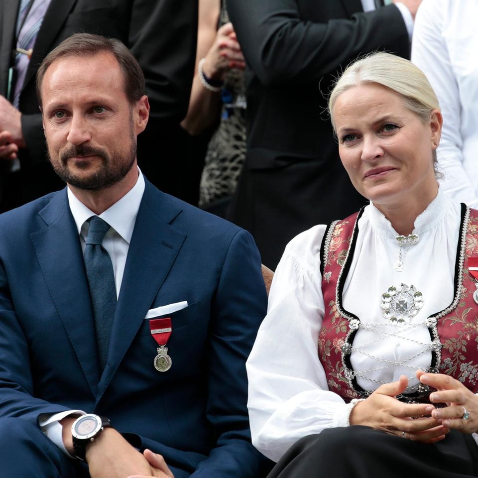 Prinz Haakon + Mette-Marit: Der Hof schweigt zur Silberhochzeit | GALA.de