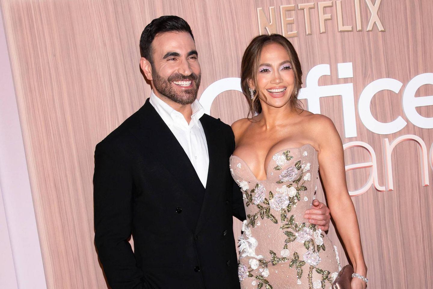 Jennifer Lopez reagiert auf Datinggerüchte um sie und Brett Goldstein ...