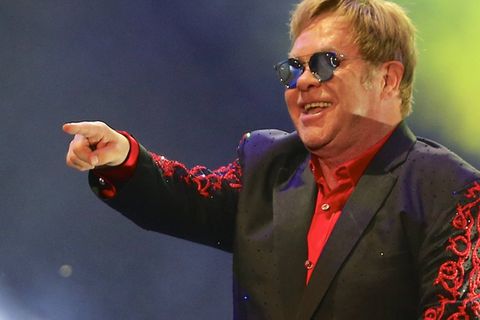 Hochzeitsparty von Dua Lipa und Callum Turner: Elton John singt für das ...