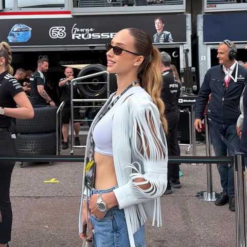 An Formel-1-Strecke in Monaco: Fürstin Charlène glänzt in rotem Look ...