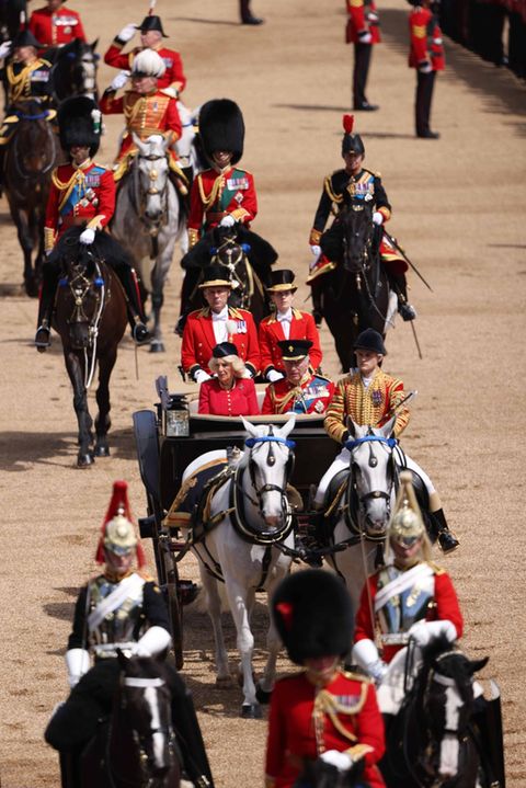 Prinz William, Kate und Co strahlen! Die schönsten Bilder von Trooping ...