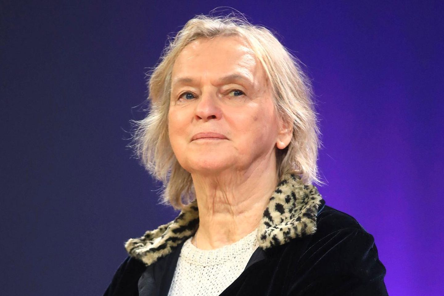 Elke Heidenreich: "Muss jetzt heilen"! Elke Heidenreich meldet sich ...