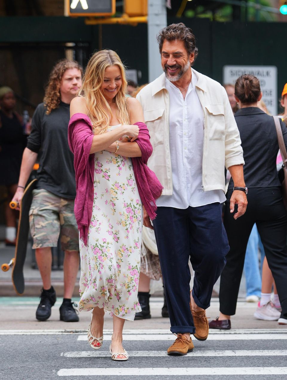 Kate Hudson + Javier Bardem tauschen leidenschaftlichen Kuss aus | GALA.de